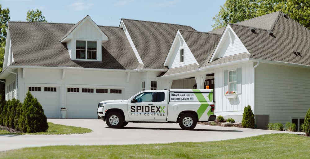 SPIDEXX PEST CONTROL - Updated August 2025 - 10 Photos - 5440 Mounes St ...