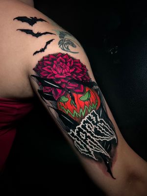 PLUS ULTRA TATTOO - Updated October 2025 - 237 Photos & 14 Reviews ...
