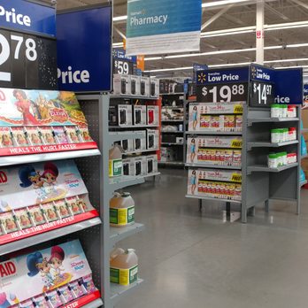 WALMART SUPERCENTER - Updated December 2025 - 16 Photos & 28 Reviews ...