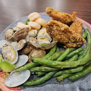 QUEEN BUFFET - Updated December 2025 - 77 Photos & 18 Reviews - 5209 E ...