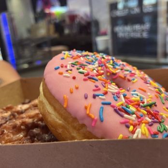 URBAN DRIPP - TEMP. CLOSED - Updated July 2024 - 639 Photos & 441 ...