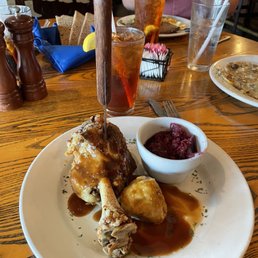 CHECKERS OLD MUNCHEN - Updated July 2025 - 801 Photos & 587 Reviews ...