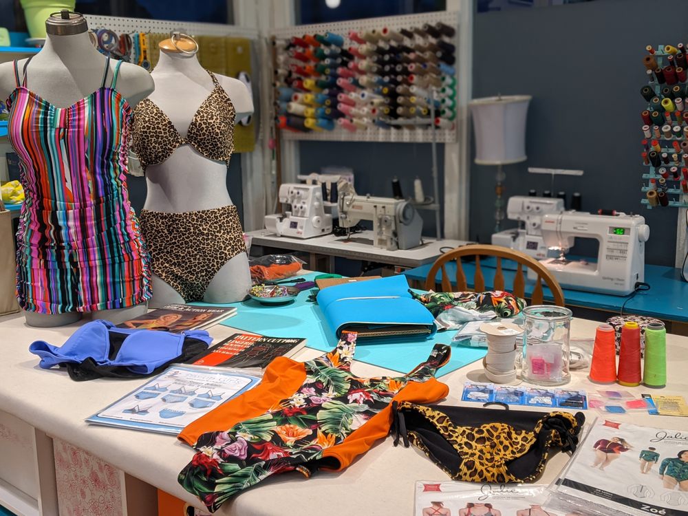 THE MAKEHOUSE - Updated May 2025 - 29 Photos - 400-2950 Douglas Street ...