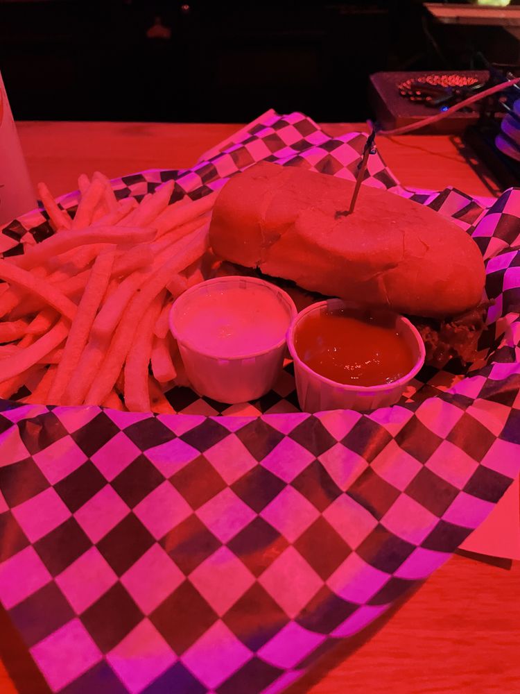 SASSY’S BAR & GRILL - Updated January 2026 - 10 Photos & 157 Reviews ...