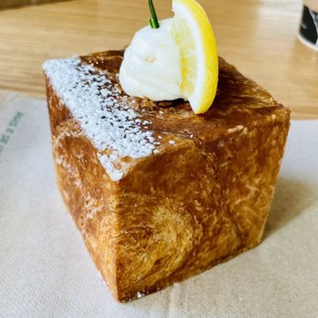 KREAM DESSERT - Updated June 2025 - 102 Photos & 46 Reviews - 526 Yonge ...