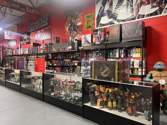 THE TOY PIT - Updated November 2024 - 97 Photos & 32 Reviews - 3827 N ...