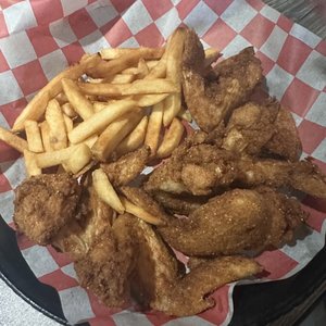 SANDS SEAFOOD AND SPORTS - 10 Photos - 6254 Chambersburg, Huber Heights ...