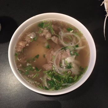 PHO PLUS - Updated April 2025 - 139 Photos & 173 Reviews - 68 W Ctr St ...