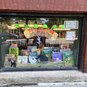 DANDELION BOOKSHOP - Updated January 2026 - 139 S Oak Park Ave, Oak Park, Illinois - Bookstores ...