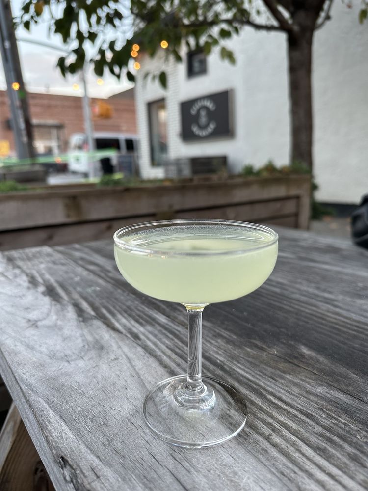 HALYARDS - Updated October 2025 - 87 Photos & 118 Reviews - 406 3rd Ave ...