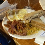 RED ROCK TAVERN - 138 Photos & 95 Reviews - 369 Capitol Ave, Hartford ...