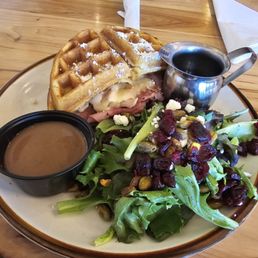 THE KITCHEN TABLE AT RELISH - Updated July 2025 - 188 Photos & 113 ...