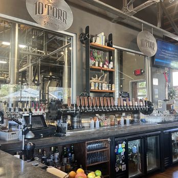 10 TORR DISTILLING AND BREWING - Updated January 2025 - 548 Photos ...