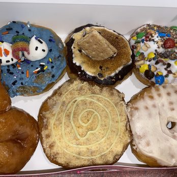 AMY’S DONUTS - Updated April 2025 - 467 Photos & 392 Reviews - 101 E ...