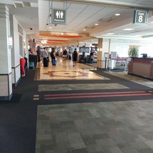 DANE COUNTY REGIONAL AIRPORT - 159 Photos & 215 Reviews - Airports ...