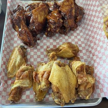 WING SNOB - Updated March 2025 - 50 Photos & 32 Reviews - 1713A W Golf ...