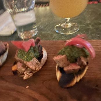 THE KNICKERBOCKER TAVERN - Updated November 2025 - 238 Photos & 260 ...