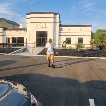 KATCH KITCHEN & COCKTAILS - Updated August 2024 - 262 Photos & 186 ...