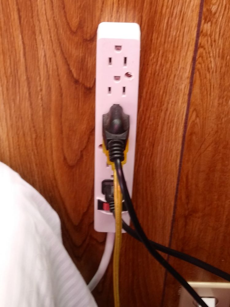 BRIDGEPORT INN - Updated July 2024 - 101 Photos & 153 Reviews - 205 ...