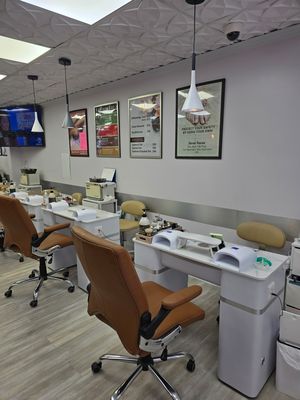 VOGUE NAILS - Updated January 2026 - 16 Photos & 39 Reviews - 39 E Main ...