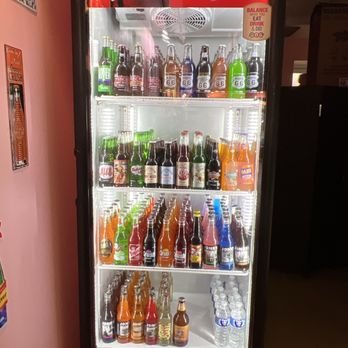 BEANIES CANDY STORE AND ICE CREAM - Updated October 2025 - 24 Photos ...