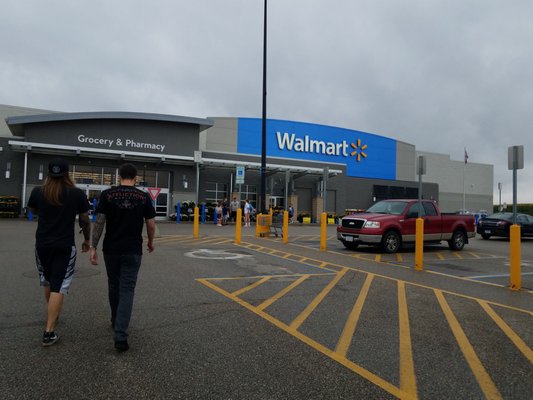 WALMART SUPERCENTER - Updated August 2024 - 10 Photos - 1220 W Main St ...