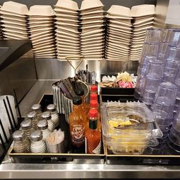 BURGER BENCH - Updated June 2025 - 146 Photos & 65 Reviews - 230 Main ...