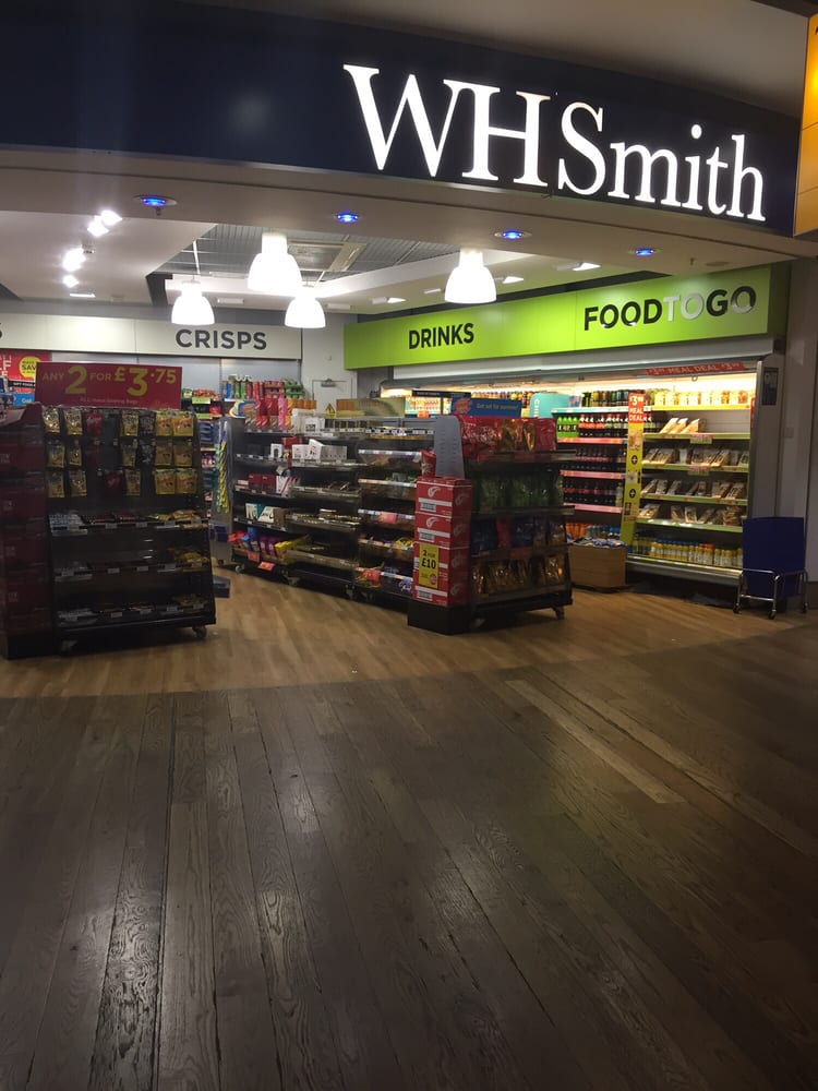 WH SMITH - Updated September 2025 - Heathrow T3, Hillingdon, London ...