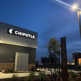 CHIPOTLE MEXICAN GRILL - Updated December 2025 - 33 Photos & 26 Reviews ...