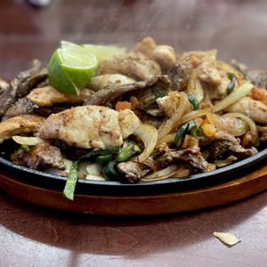 FISH TALES CENTRAL - Updated April 2025 - 14 Photos - 142 Alvie Ln ...