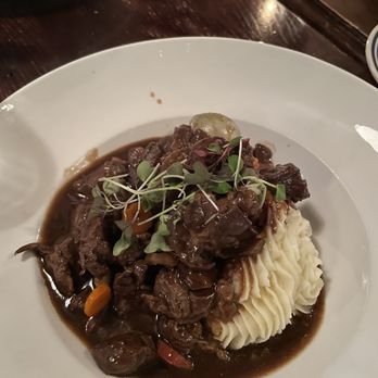 LYON HALL - 841 Photos & 1027 Reviews - 3100 Washington Blvd, Arlington ...