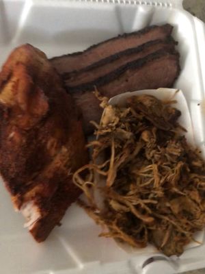 HOG SHACK BAR B Q - 13 Reviews - Barbeque - 10470 Dumfries Rd, Manassas ...