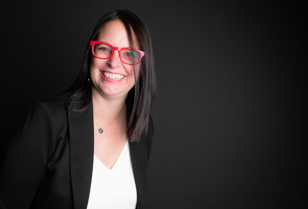 SUNDI CLARK - Updated December 2025 - Contact Agent - 210-7015 Macleod ...