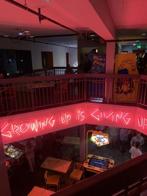 QUARTERS ARCADE BAR - Updated December 2025 - 61 Photos & 20 Reviews ...