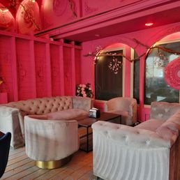 NAMELESS - Updated July 2025 - 190 Photos & 112 Reviews - 6009 Beverly ...