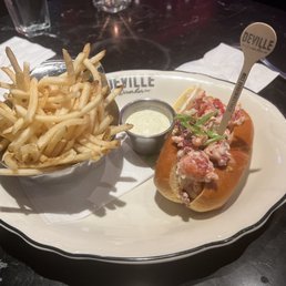DEVILLE DINERBAR - Updated April 2026 - 1346 Photos & 654 Reviews ...
