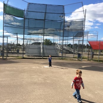 EARL E BORDEN PARK - Updated January 2026 - 40 Photos - 1400 E Hamlin ...