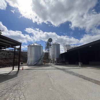 PONFEIGH DISTILLERY - Updated January 2025 - 14 Photos - 893 Stoystown ...