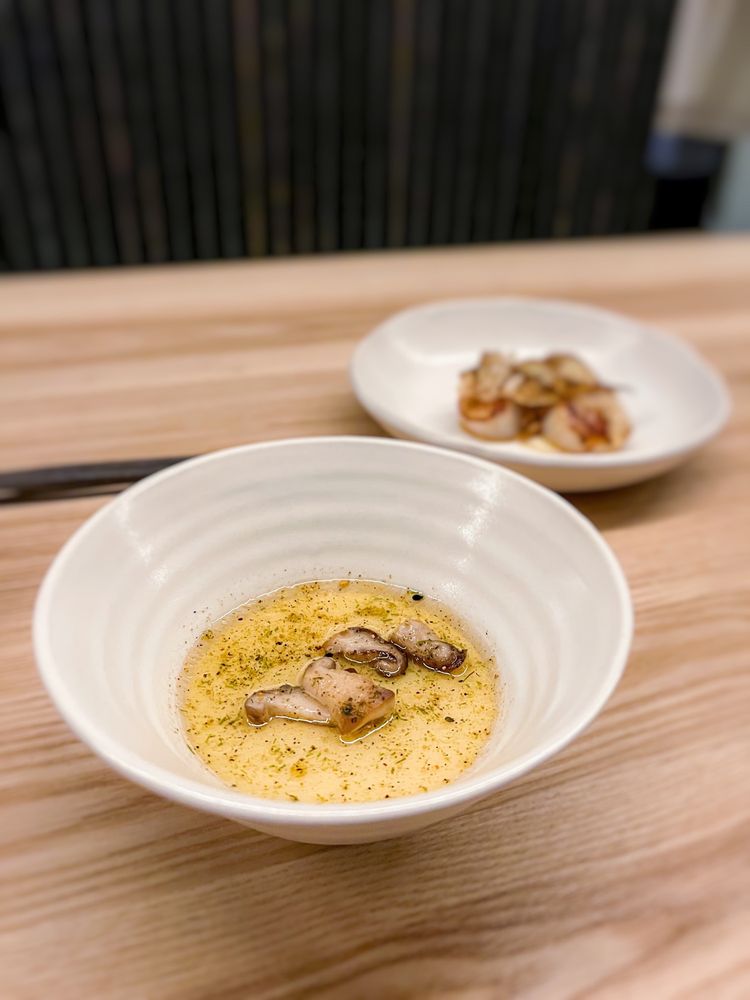 TOMO - 301 Photos & 67 Reviews - American (New) - 9811 16th Ave SW ...