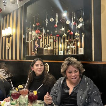 PAPA’S ITALIAN RESTAURANT - 361 Photos & 970 Reviews - 129 1/2 N Cortez ...