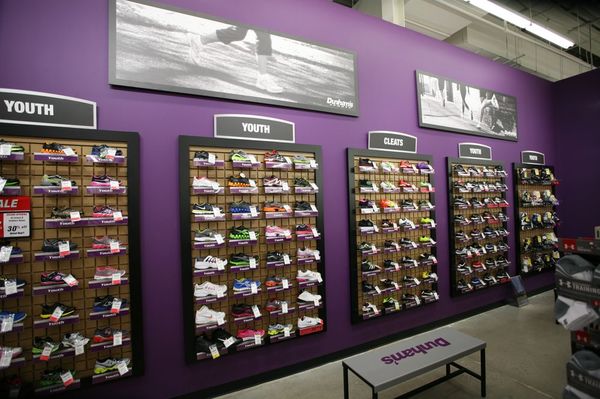 DUNHAM’S SPORTS - Updated December 2025 - 12 Photos - 401 Madison ...