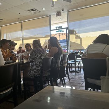 BEA BEA’S - 4972 Photos & 4439 Reviews - 353 N Pass Ave, Burbank ...