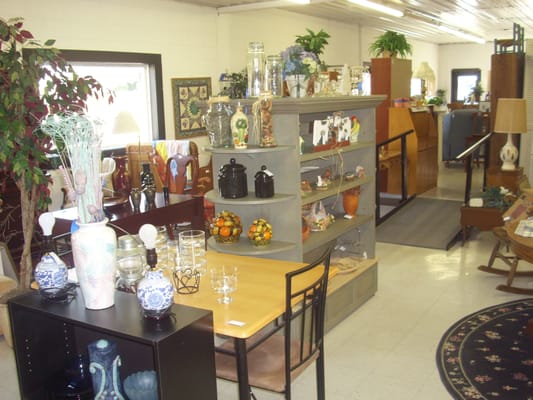 HOME AGAIN CONSIGNMENT SHOP - Updated November 2025 - 830 18th St ...