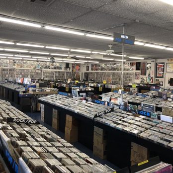 CD TRADER - Updated January 2026 - 86 Photos & 260 Reviews - 18926 ...