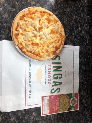 SINGAS FAMOUS PIZZA - 75 Photos & 62 Reviews - Pizza - 260-21 Hillside ...