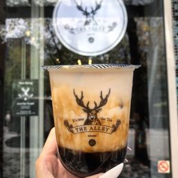 THE ALLEY - Updated January 2026 - 226 Photos & 122 Reviews - 985 ...