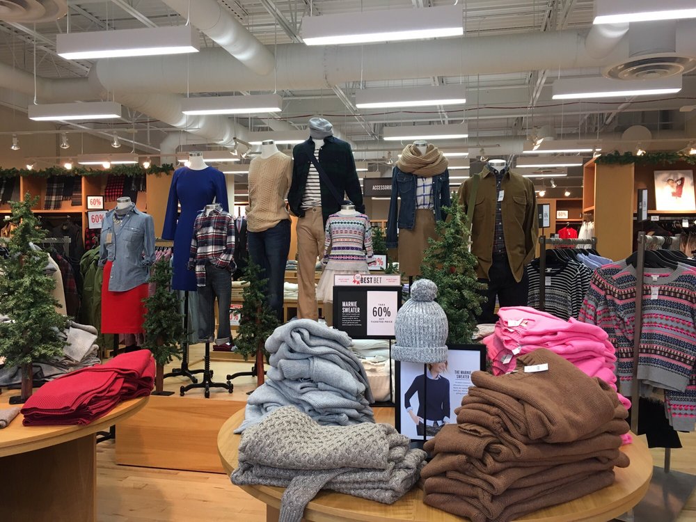 J. CREW - Updated December 2025 - 18517 Outlet Blvd, Chesterfield ...