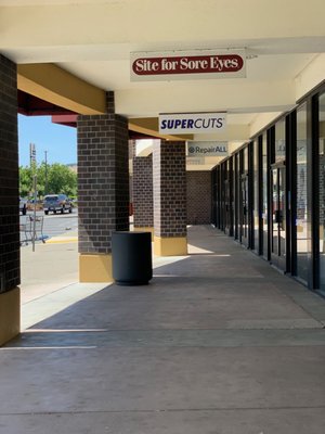 VACAVILLE COMMONS SHOPPING CENTER - Updated August 2024 - 14 Photos ...