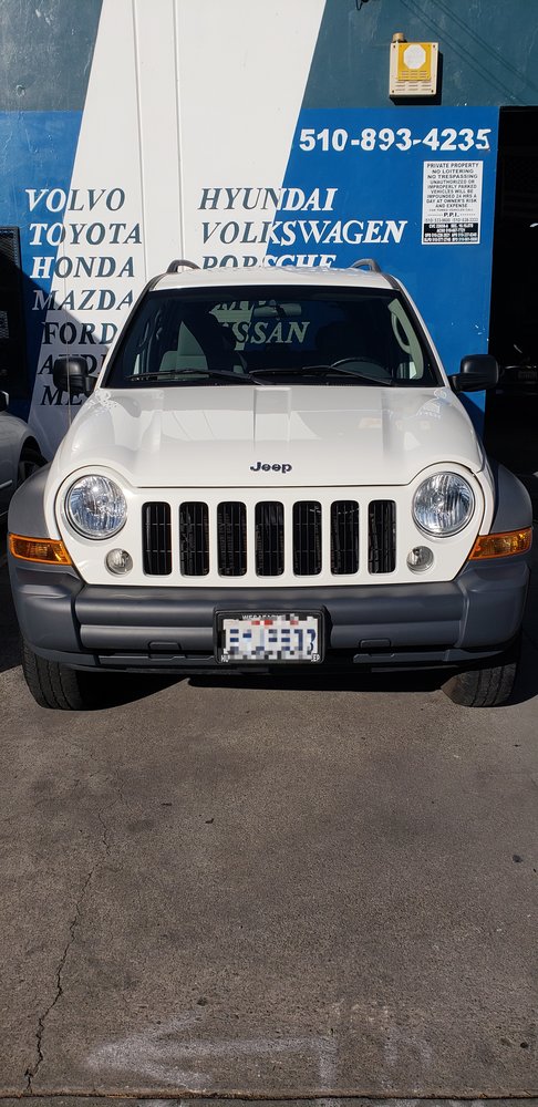 PERFORMANCE AUTO BODY CENTER - 17 Photos & 41 Reviews - 635 E 12th St ...