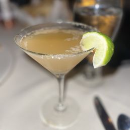 VIA REAL - Updated December 2025 - 608 Photos & 817 Reviews - 4020 N ...